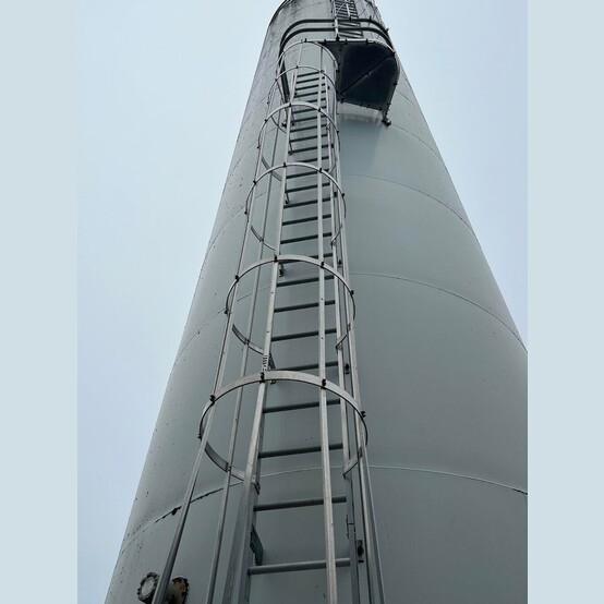 Imperial Industries 12ft Dia. x 60ft Tall Silo