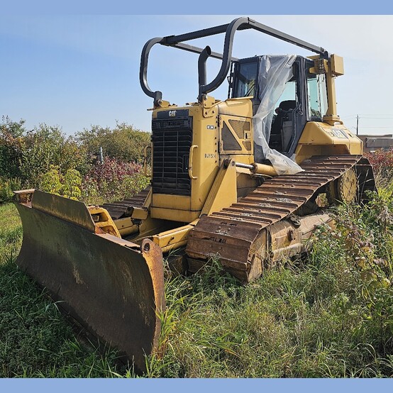 CAT D6N LGP Dozer