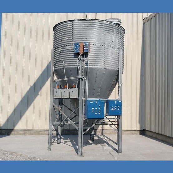 9ft Dia. x 15.6ft Tall Galvanized Steel Silo