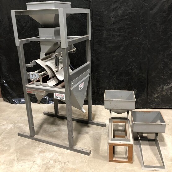 Reading Electrostatic Plate Separator