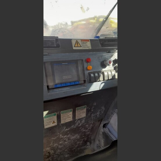 (2) Sandvik LH514 Scooptrams