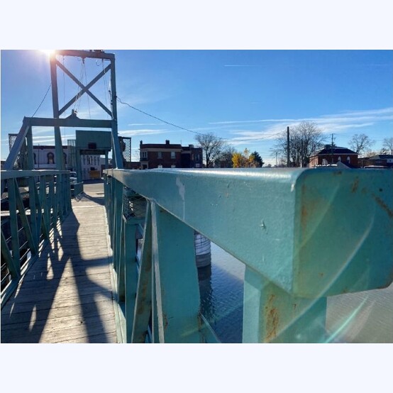 4ft Wide x 147ft Long Pedestrian Bridge