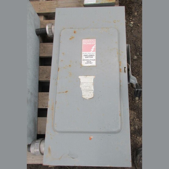 Federal Pioneer 200 Amp Single-Phase Fusible Disconnect