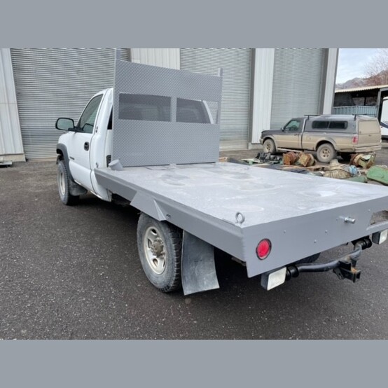2001 Chevrolet Silverado 2500 HD Flat Deck Truck