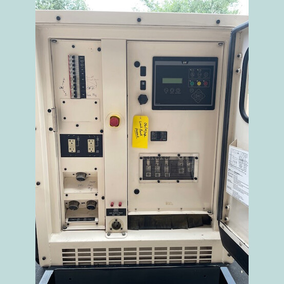 27kW CAT XQ35 Portable Diesel Generator