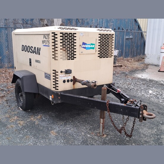 Doosan 365 CFM Portable Air Compressor