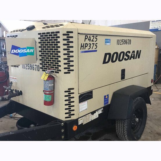 Doosan 365 CFM Portable Air Compressor