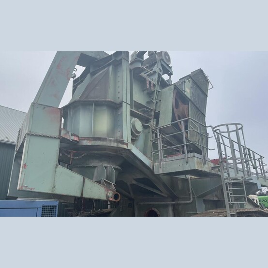 Krupp SWB 18/18 Primary Impact Roll Crusher