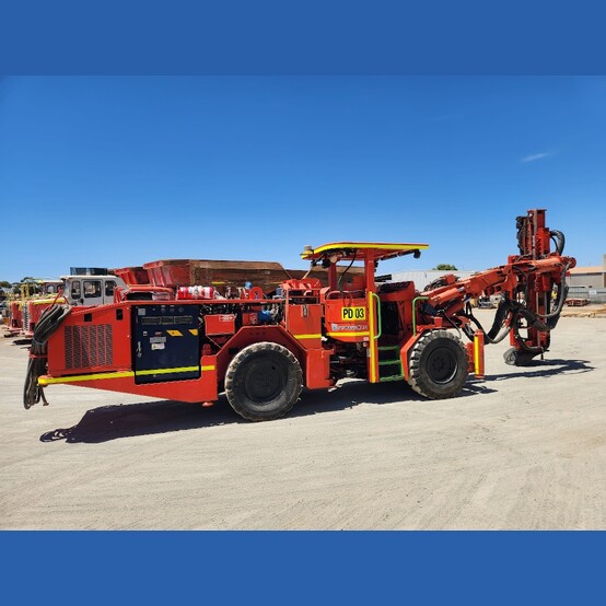 2006 Sandvik Solo 5-5V Longhole Drill