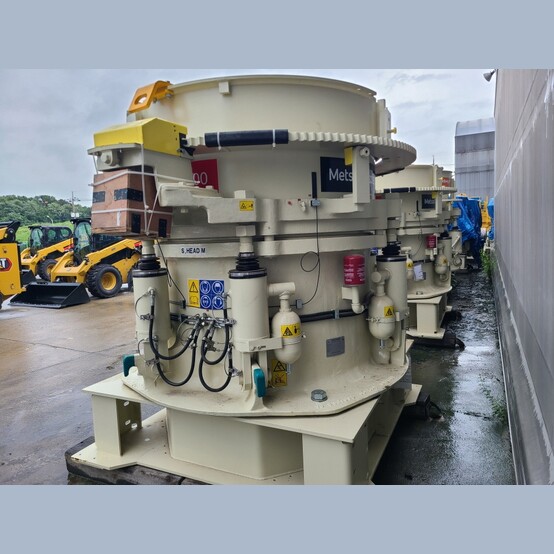 2022 Metso HP300 Cone Crusher