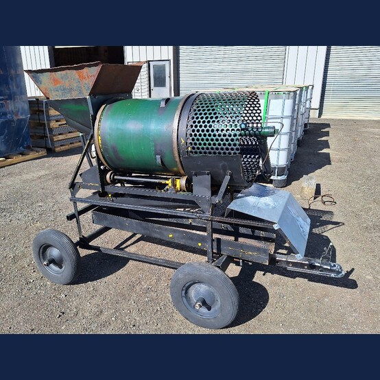 18.5in Dia. x 34in Long Gold Trommel