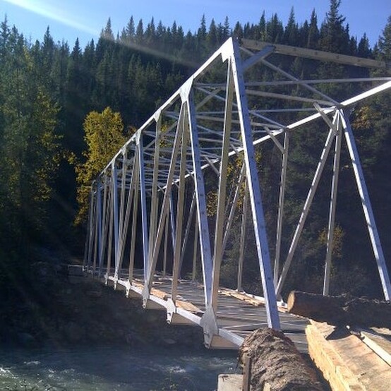 11ft Wide x 100ft Long Aluminum Bridge