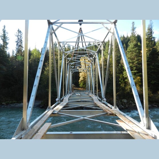 11ft Wide x 100ft Long Aluminum Bridge