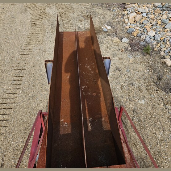 8ft Wide x 22ft Long 4-Way Distribution Sluice