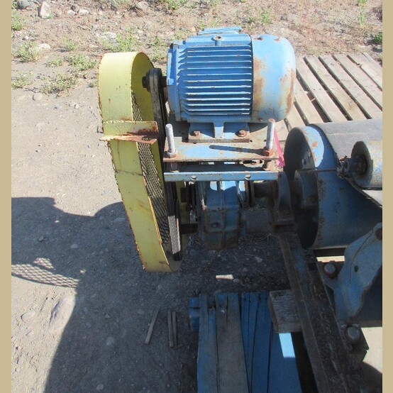 20in Wide x 69in Long Feed Conveyor