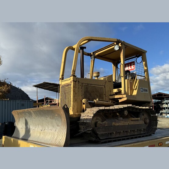CAT D3B Dozer