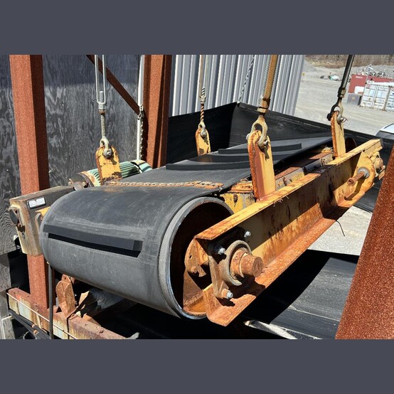 Eriez 30in x 5ft Cross-Belt Magnet