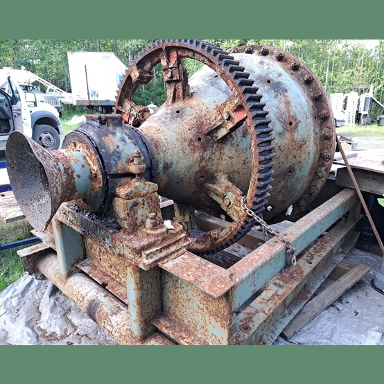 Hardinge 4.5ft Dia. x 16in Conical Ball Mill