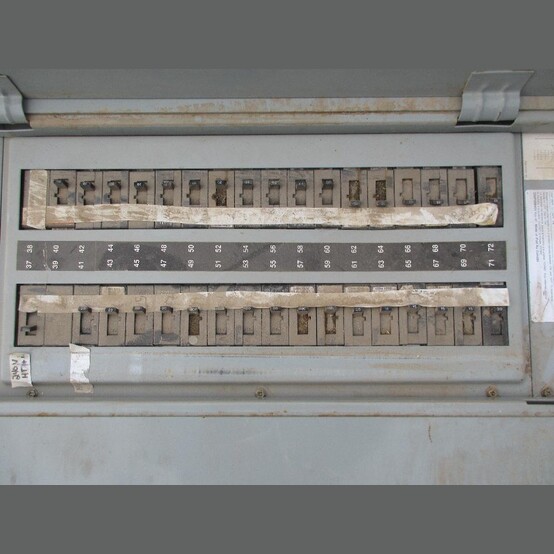 Eaton 600A 72-Circuit Panelboard