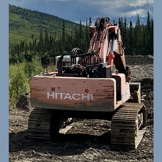 Hitachi EX700 Excavator
