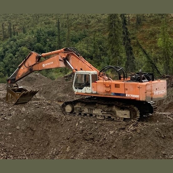 Hitachi EX700 Excavator