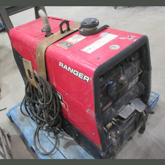 Lincoln Ranger 225 Welder