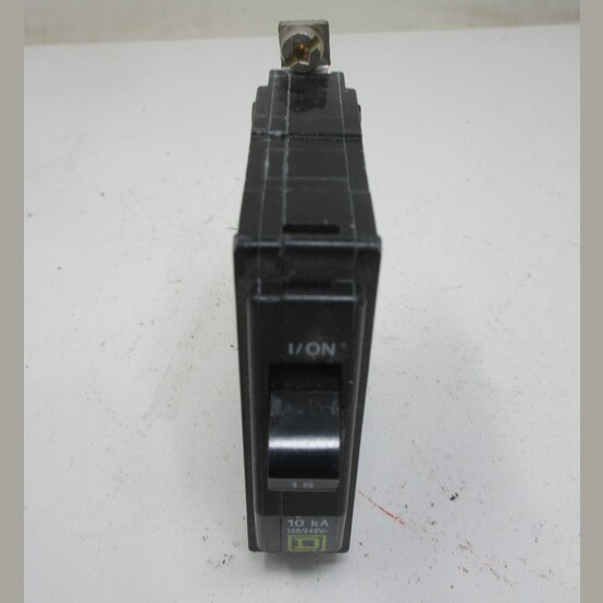 Square D QOB 15 Amp Bolt-On Breaker