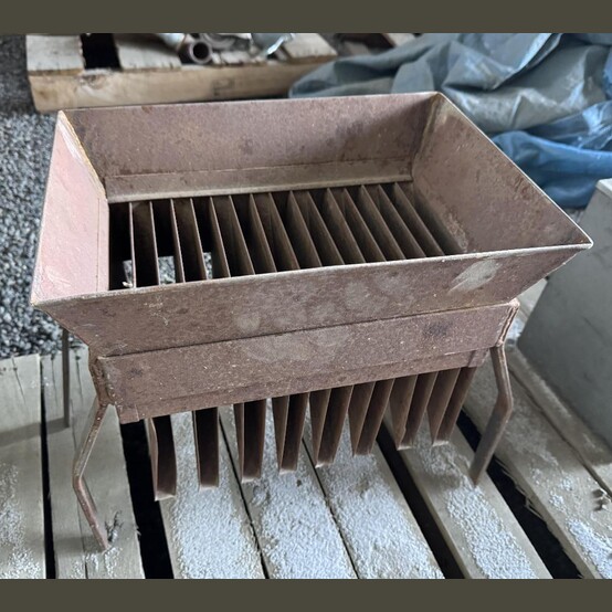 8in x 12in Sample Splitter