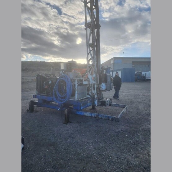 Perforadora Diamantina Atlas Copco CS1000 P4