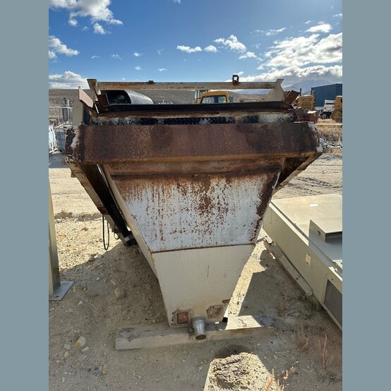 4ft x 8ft High-Frequency Inclined Screen