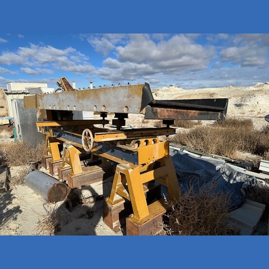 Dove 4ft x 7.5ft Concentrating Table