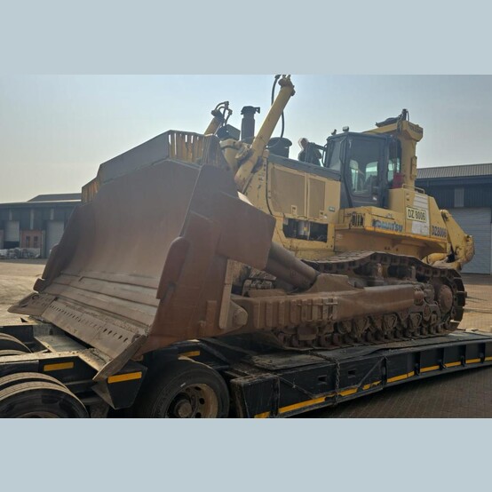 2011 Komatsu D375-6 Dozer