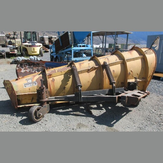Monroe Front Snow Plow with Tenco Side Plow
