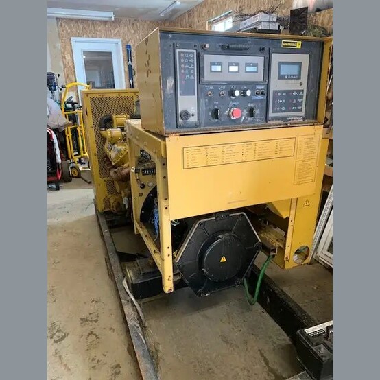163kW CAT 3208 Diesel Generator
