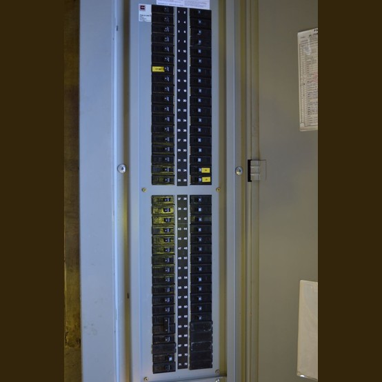 Cutler Hammer Switch Gear Module Supplier Worldwide | Used 400 Amp ...