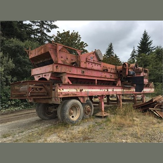 Universal Portable Screen Plant Supplier Worldwide | Used 5 ft x 16 ft ...