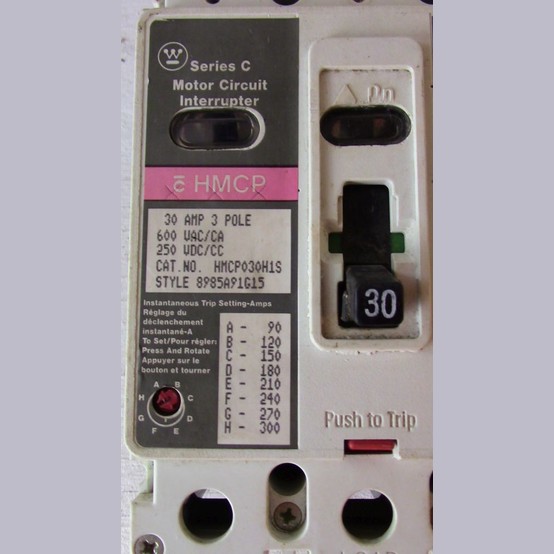 Interruptor HMCP Westinghouse de 3 Polos 30 Amp usado a la venta