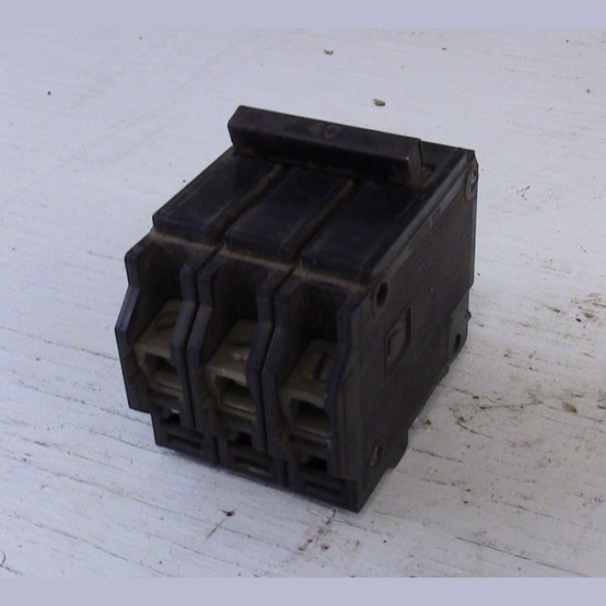 Used CEB, Commander 3 Pole 40 Amp Bolt-on Breaker For Sale