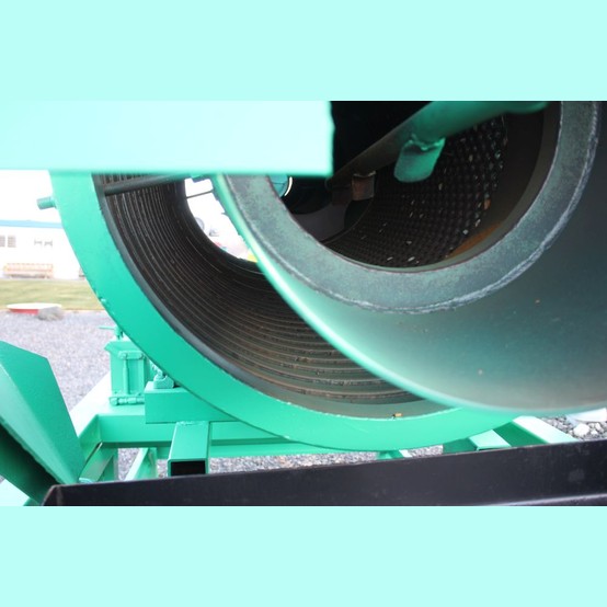 Blue Goose Trommel Supplier Worldwide | Used 3 ft x 8 ft Trommel For Sale