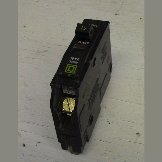 Used Square D 1 Pole 15 Amp Push-in Breaker For Sale
