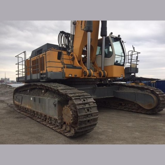 Liebherr Large Excavator Supplier Worldwide | Used 2010 Liebherr R 984 ...