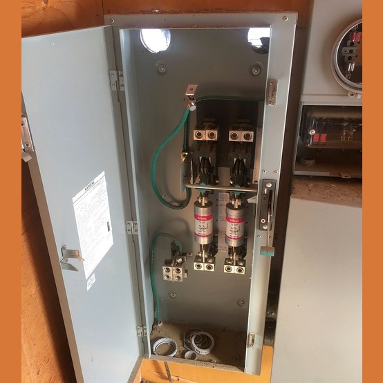 Used Siemens 600 Amp 240 Volt Fusible Disconnect For Sale