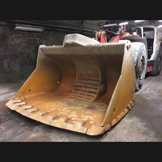 Sandvik Scooptrams Supplier Worldwide | Used Sandvik Tamrock LH517 ...