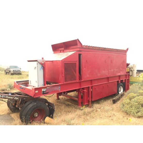 Superior Feed Hopper and Conveyor for sale | used hoppers for sale