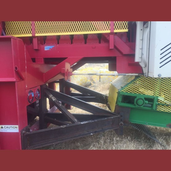 Superior Feed Hopper and Conveyor for sale | used hoppers for sale