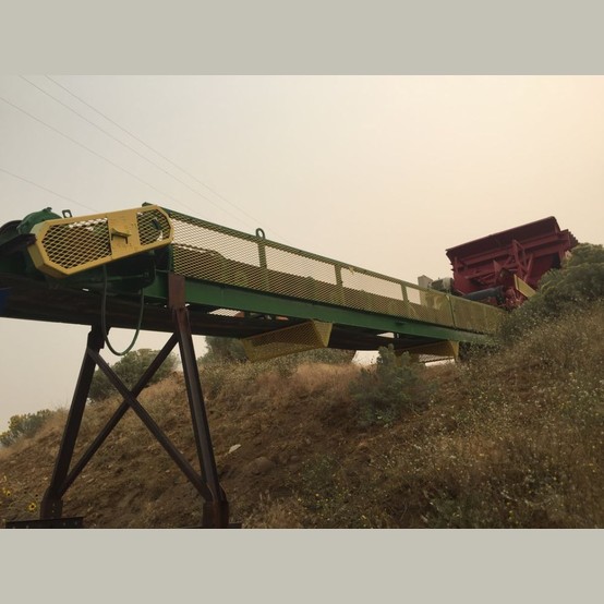 Superior Feed Hopper and Conveyor for sale | used hoppers for sale