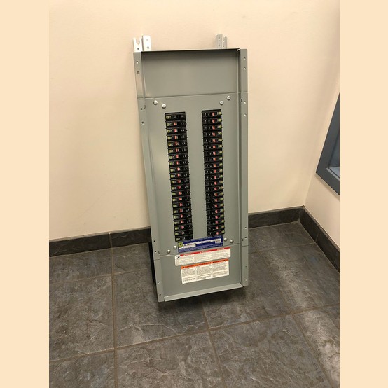 Square D 100 Amp Panel Board for sale | used Square D 100 Amp Panel ...