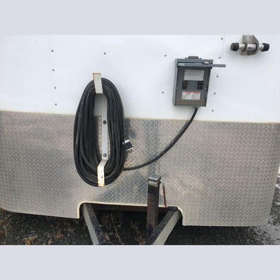 Interstate Enclosed Trailer Supplier | Used Interstate 16.5 ft ...