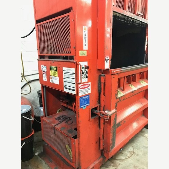 Savona Equipment Sells TL Industries Vertical Baler