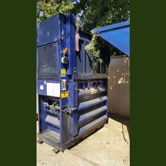 Savona Equipment Supplies Rear Feed 60" Vertical Baler